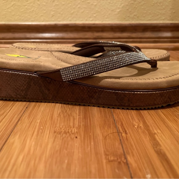 Volatile | Shoes | Volatile Sparkle Sandals | Poshmark